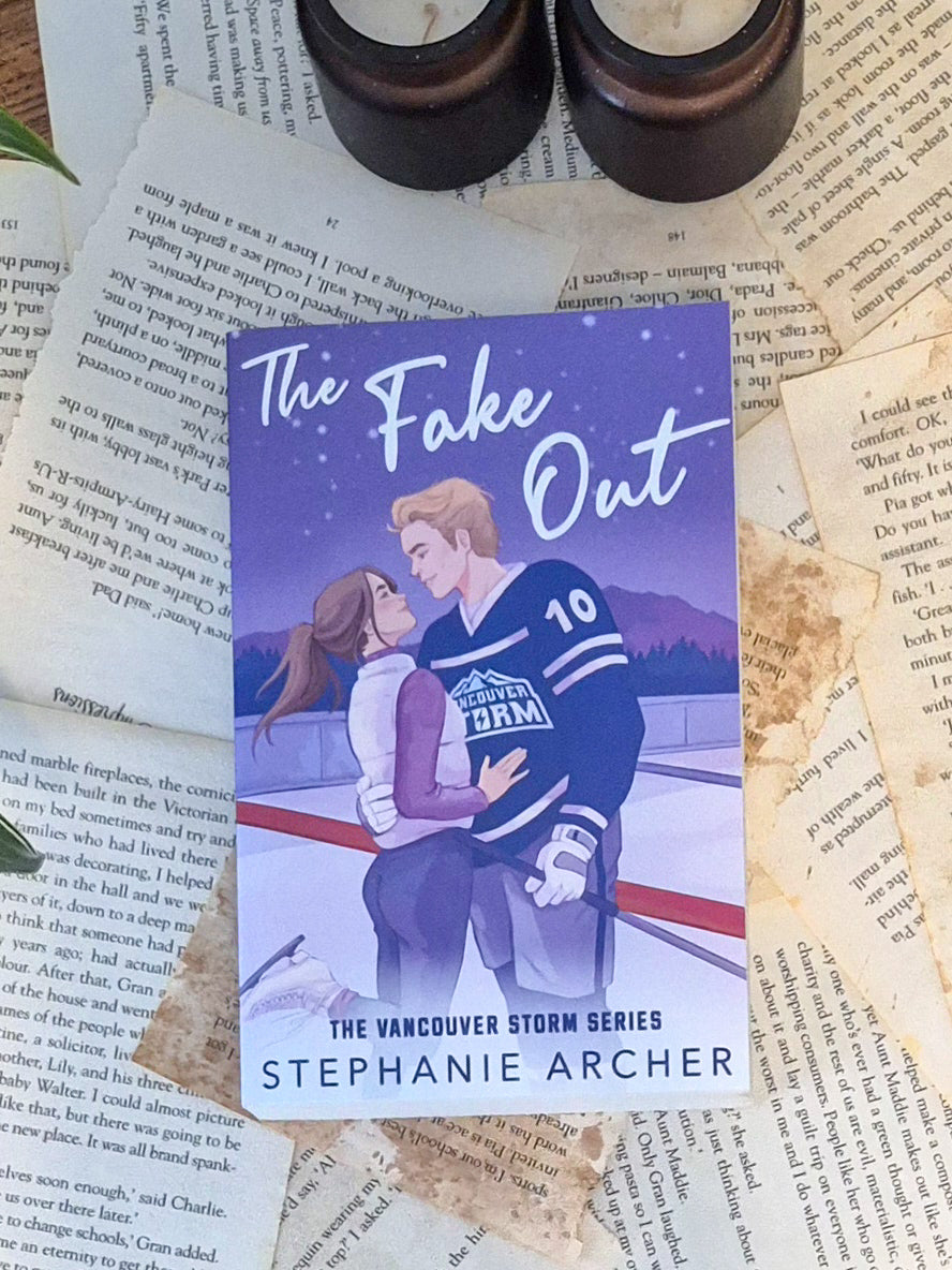 The Fake Out by Stephanie Archer – Moonlit Chapters